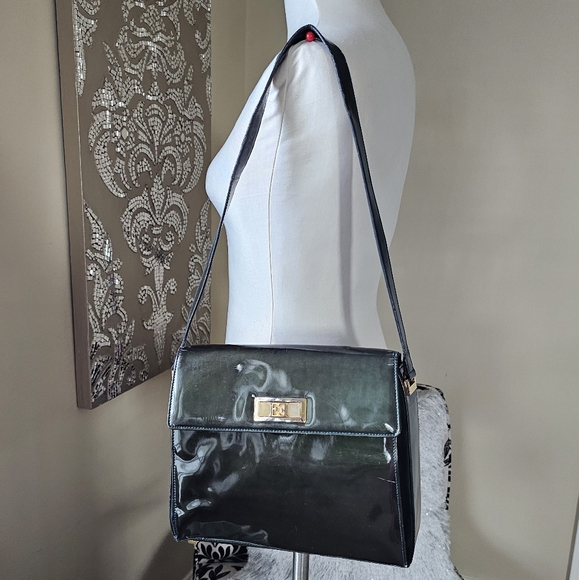 Escada | Bags | Escada Vintage 99s Green Patent Leather Kelly Hand Bag ...